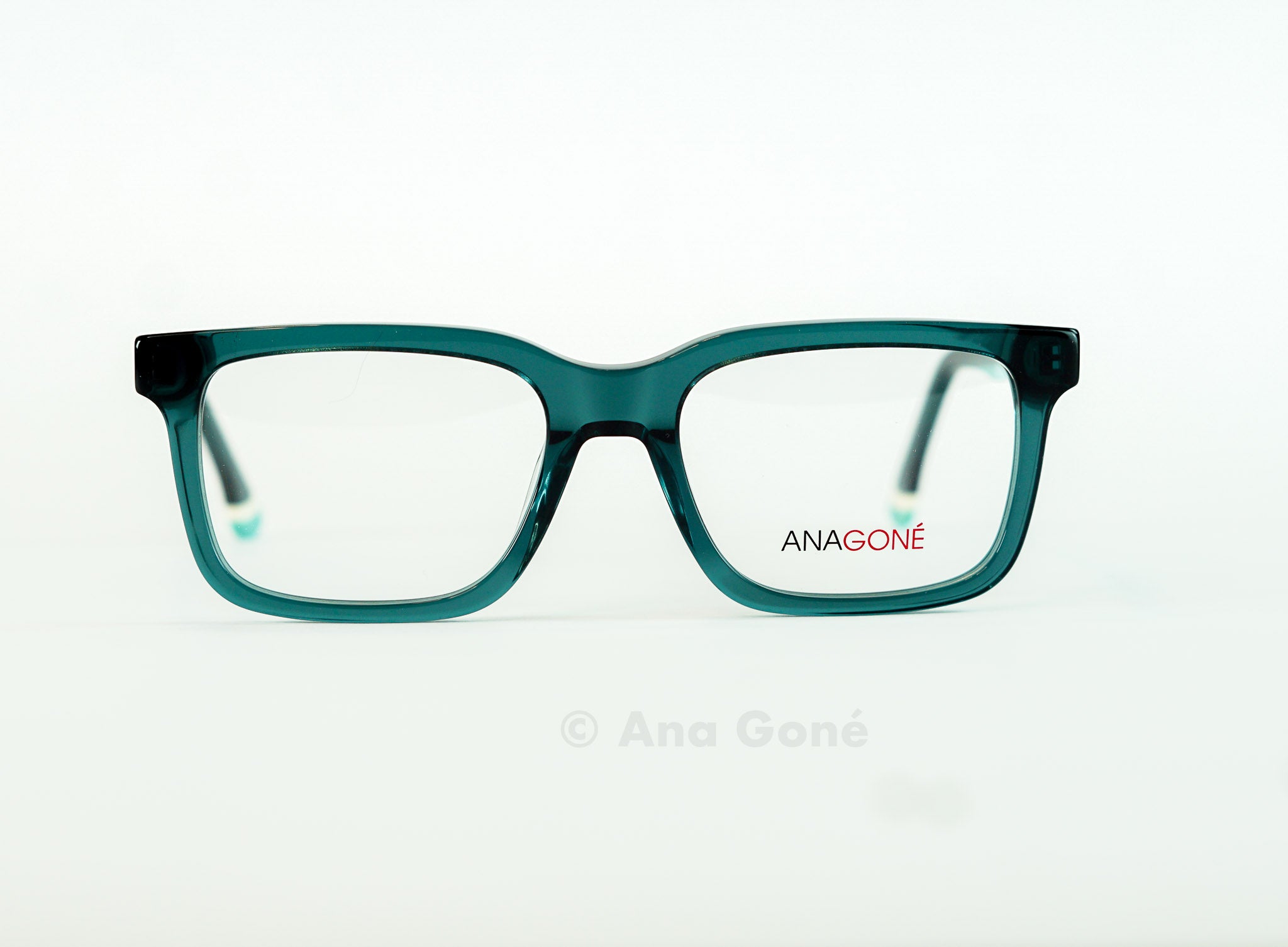 Ana Goné | Anteojos y Lentes con Estilo en Costa Rica